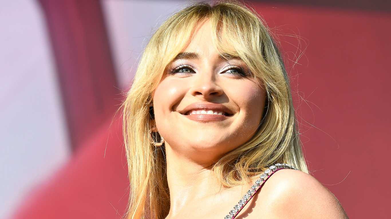 Snls Jane Wickline Jokes About Lack Of Sabrina Carpenter Gay Rumours 6006