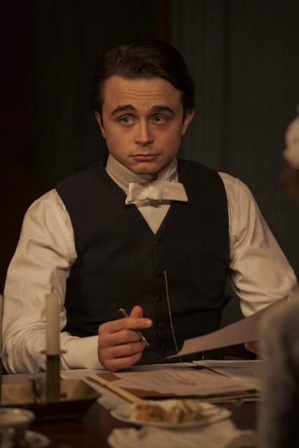 The Gilded Age star Ben Ahlers reacts to his 'clock twink' moniker