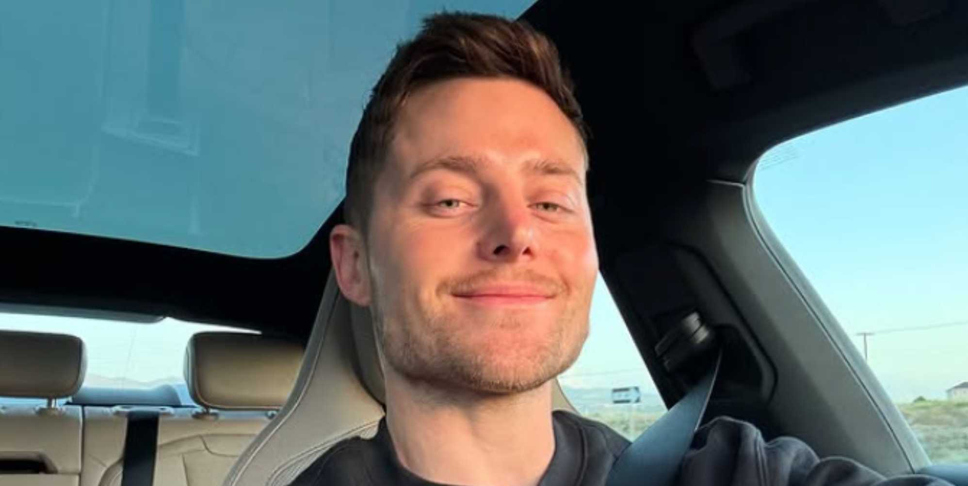 Grant Gibbs apologises for 'outing' Sawyer Hemsley as gay
