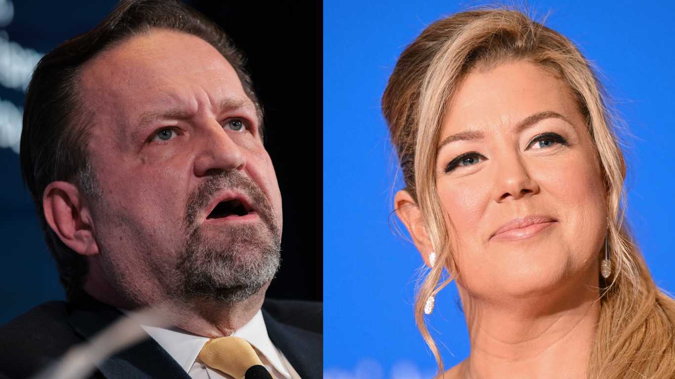 CNN host calls out Sebastian Gorka for mass shooting misinfo