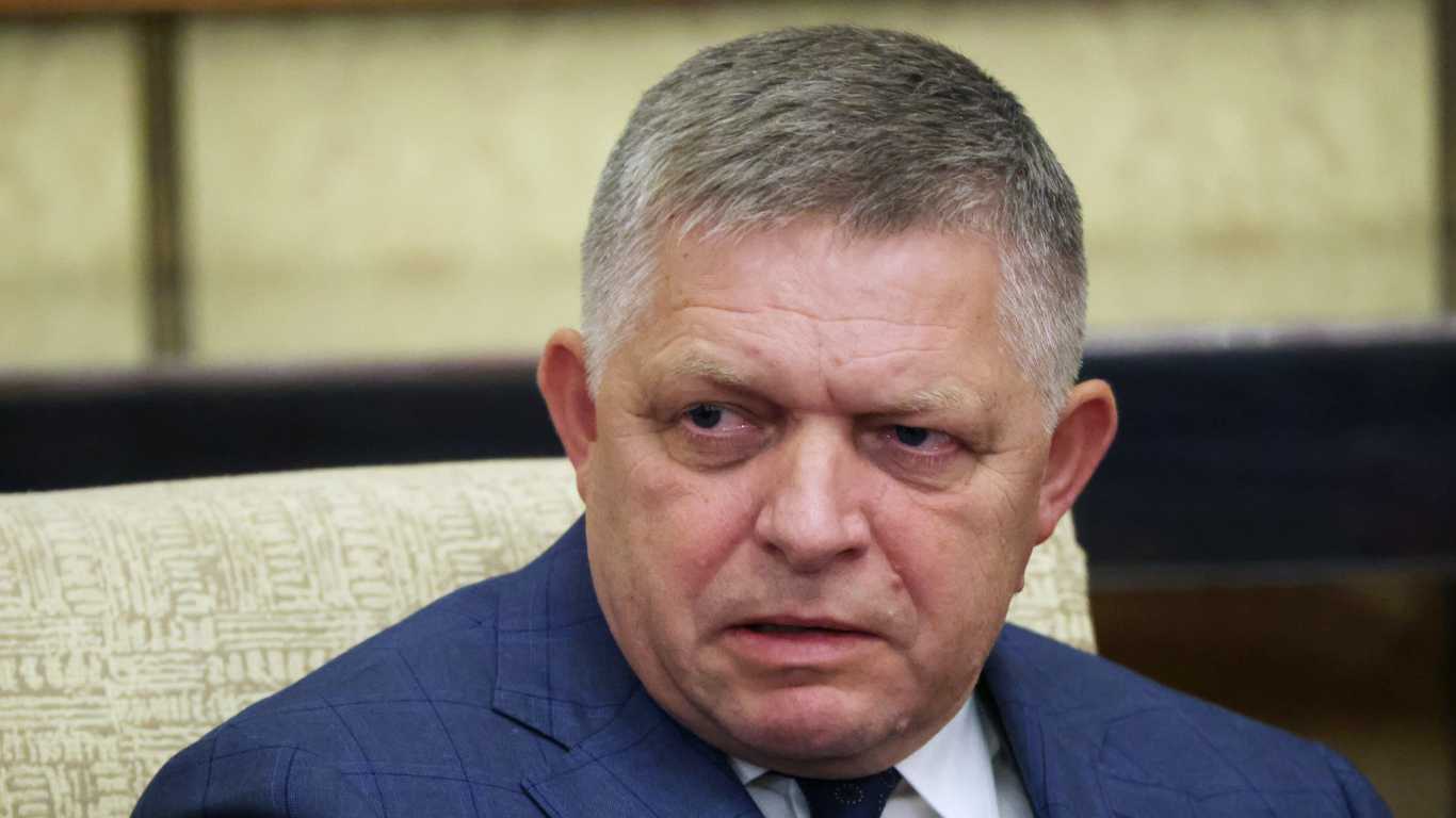 Who is Caitlyn Jenner's partner Sophia Hutchins? | PinkNews