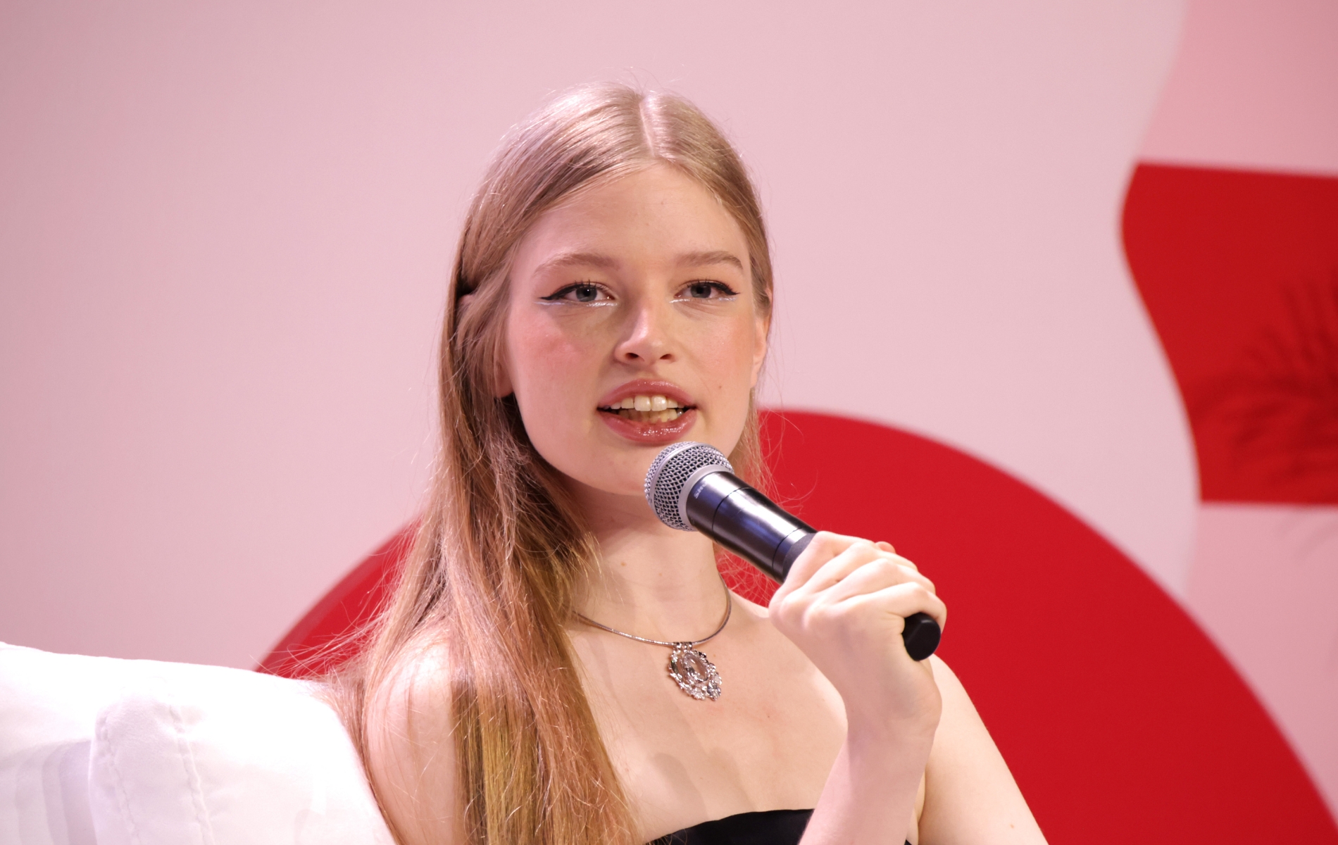 Vivian Jenna Wilson makes runway debut and, yes, we're obsessed