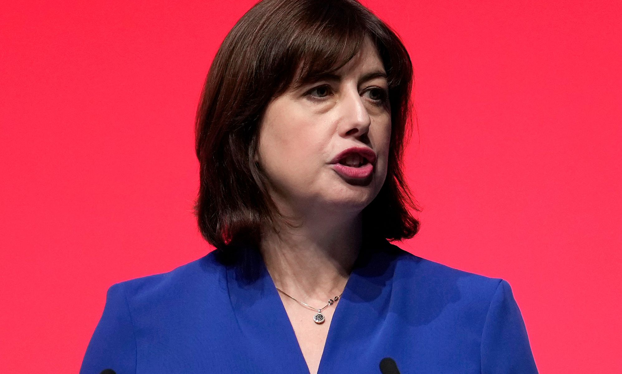 Lucy Powell calls for MPs to be given vote on single-sex spaces