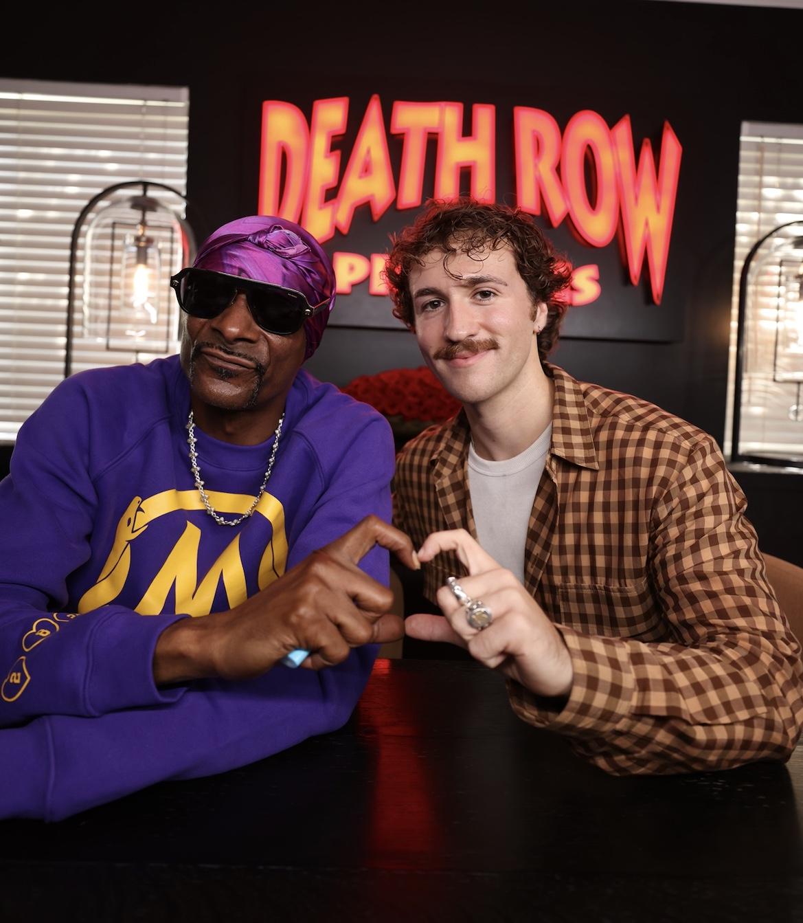 UMVA - Snoop Dogg includes LGBTQ+ couple in kids’ series weeks after ...