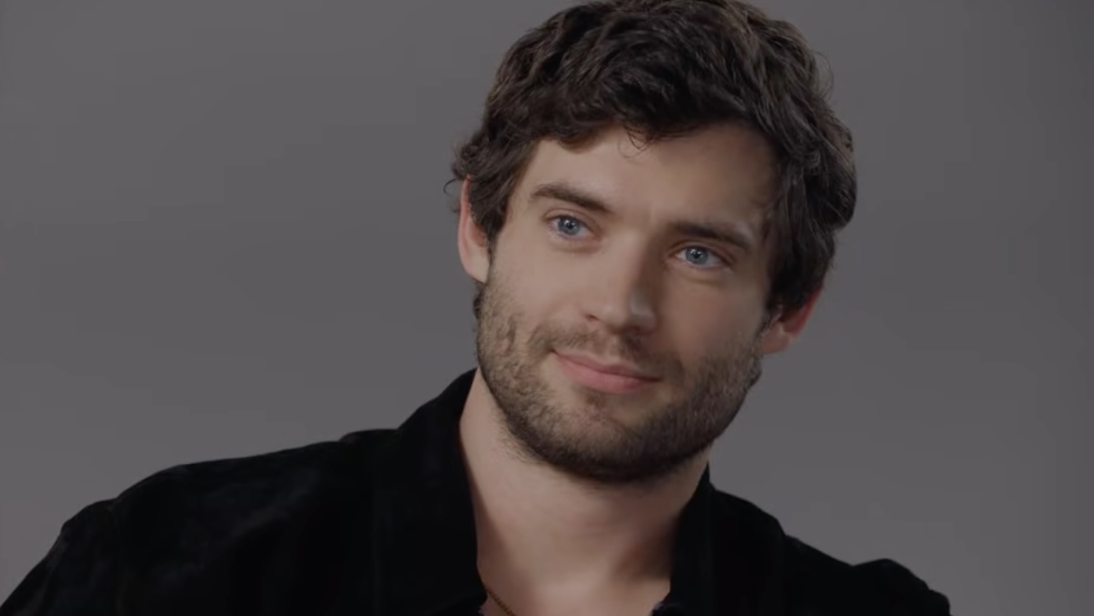 Jonathan Bailey meets gay icons Bert and Ernie on Sesame Street