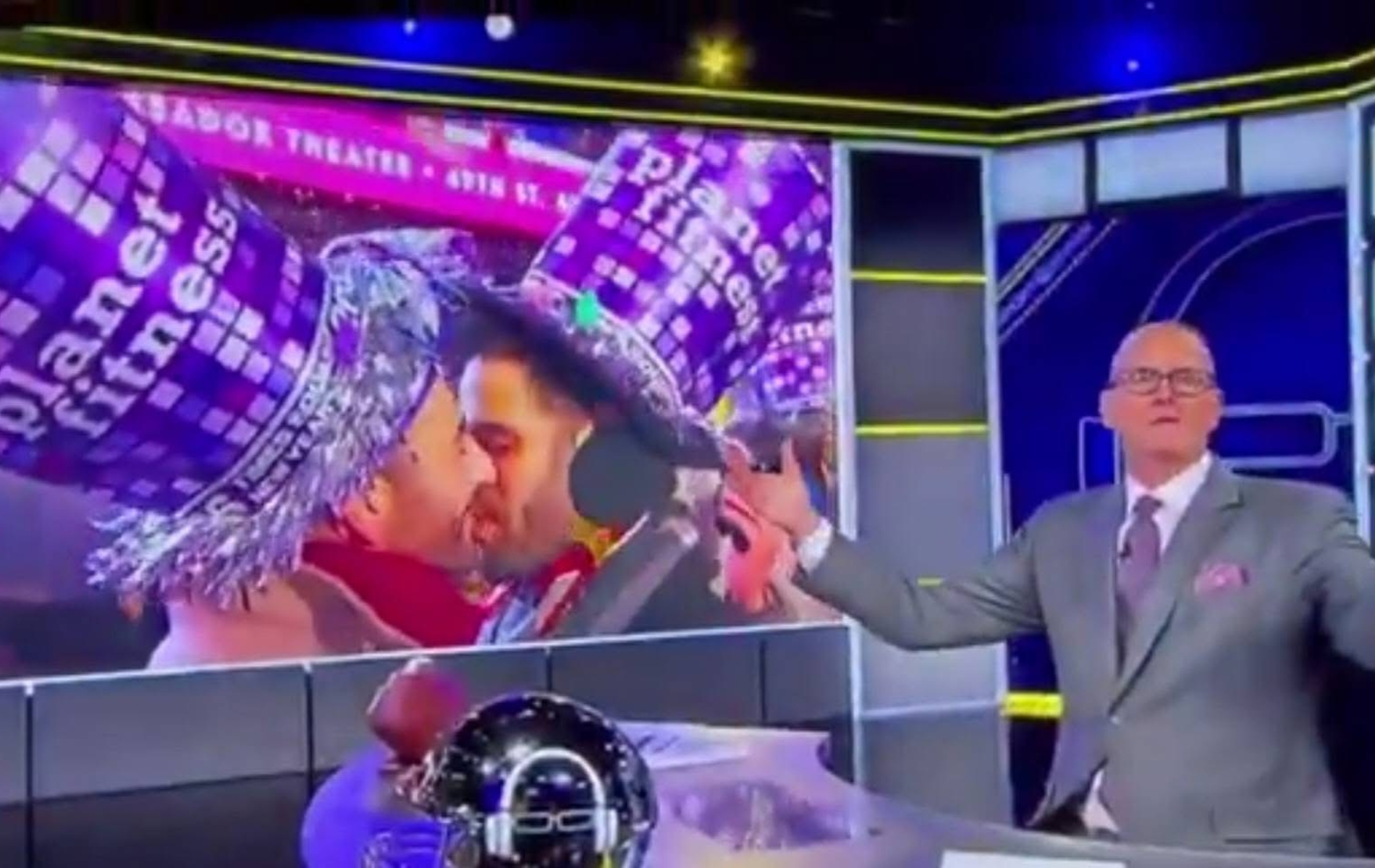 ESPN host’s reaction to gay New Year’s Eve kiss goes viral