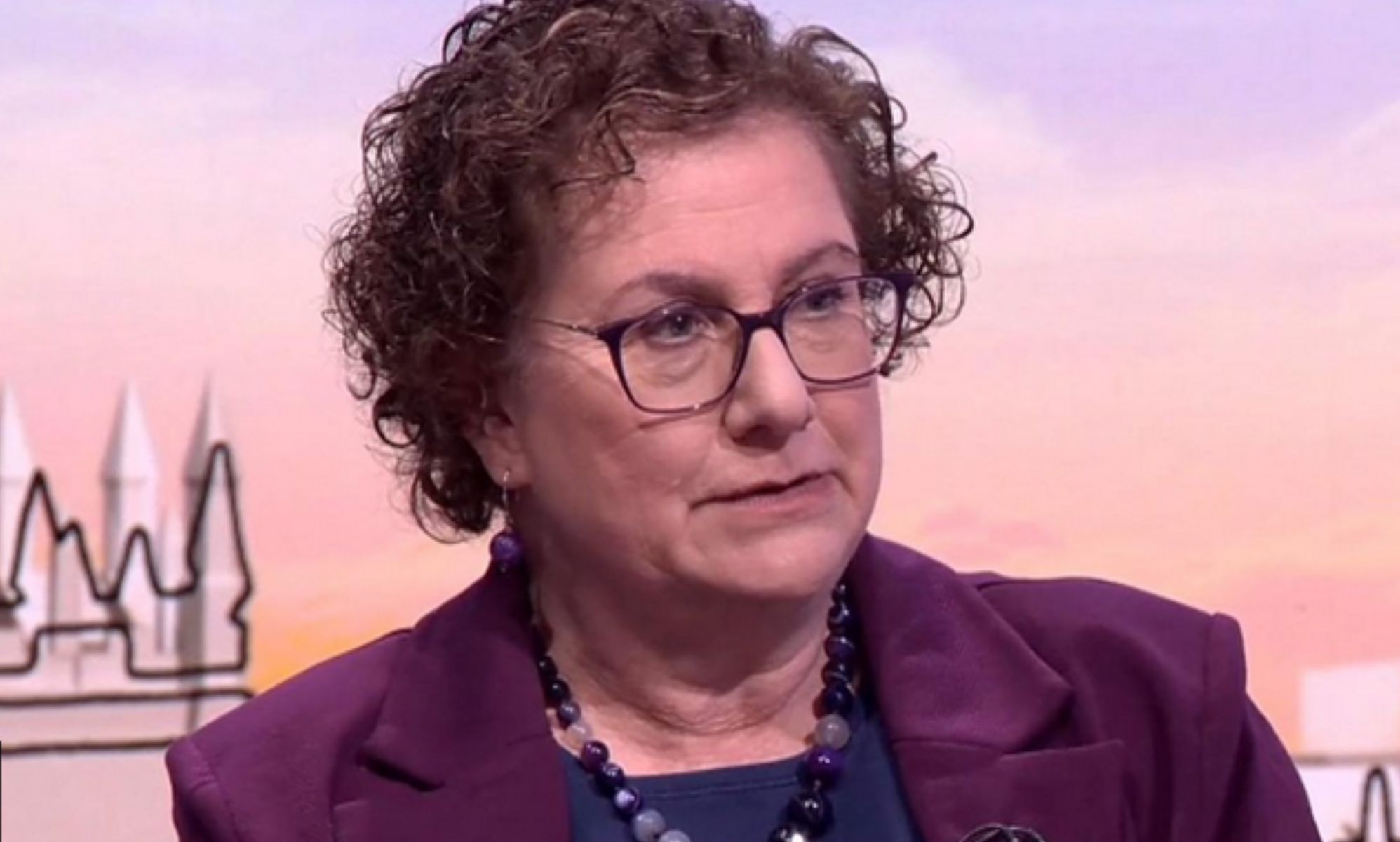 Dr Hilary Cass says 'more children will be harmed' without puberty ...