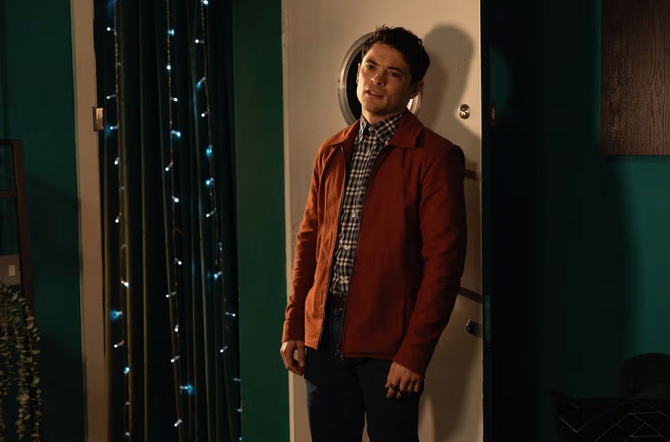 Hollyoaks star pitched cross-dressing story for important reason