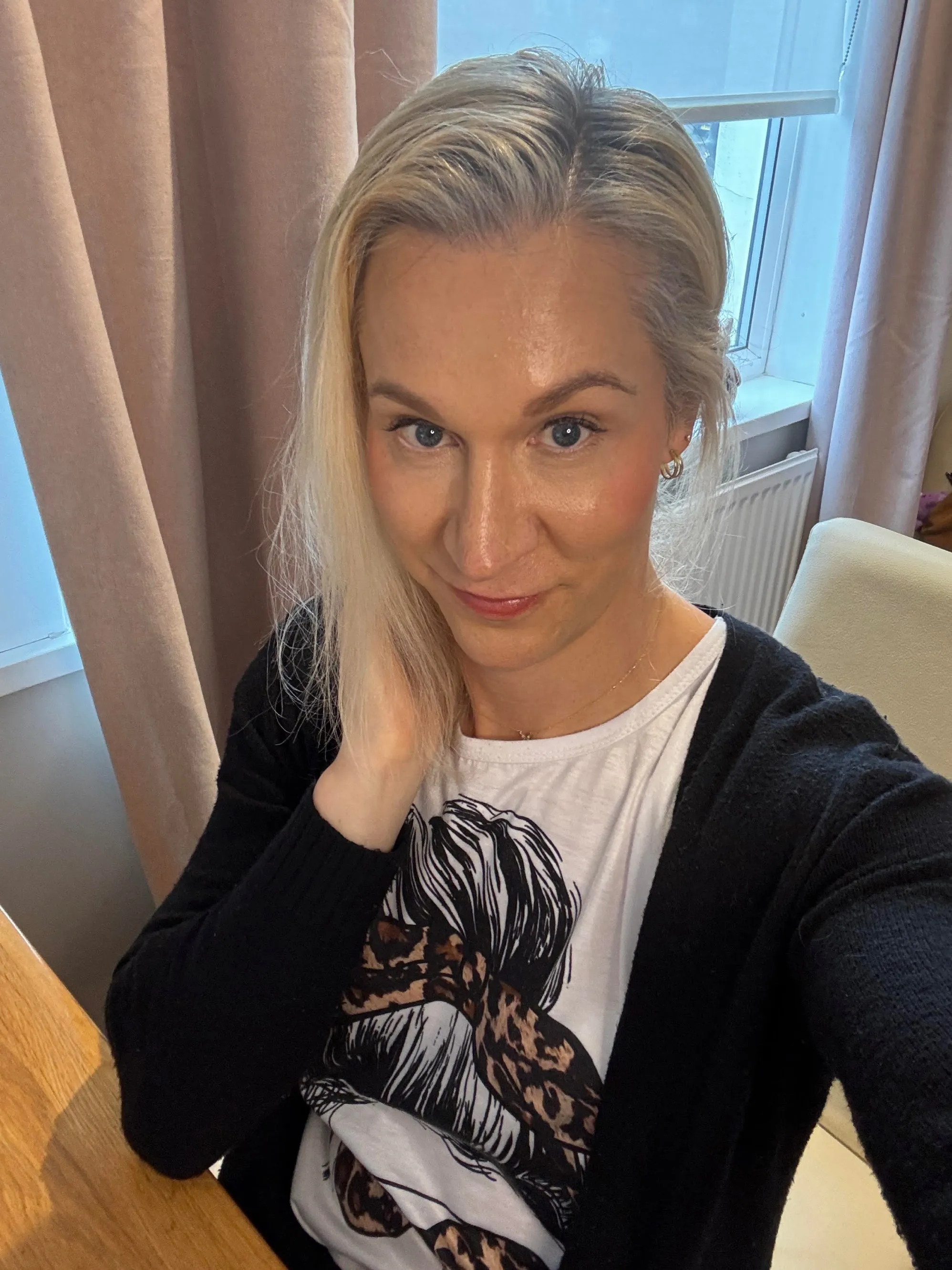 'I started dating men for the first time at 47 – this is what it's like'